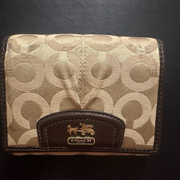 Bags | Vintage Coach Madison Wallet | Poshmark